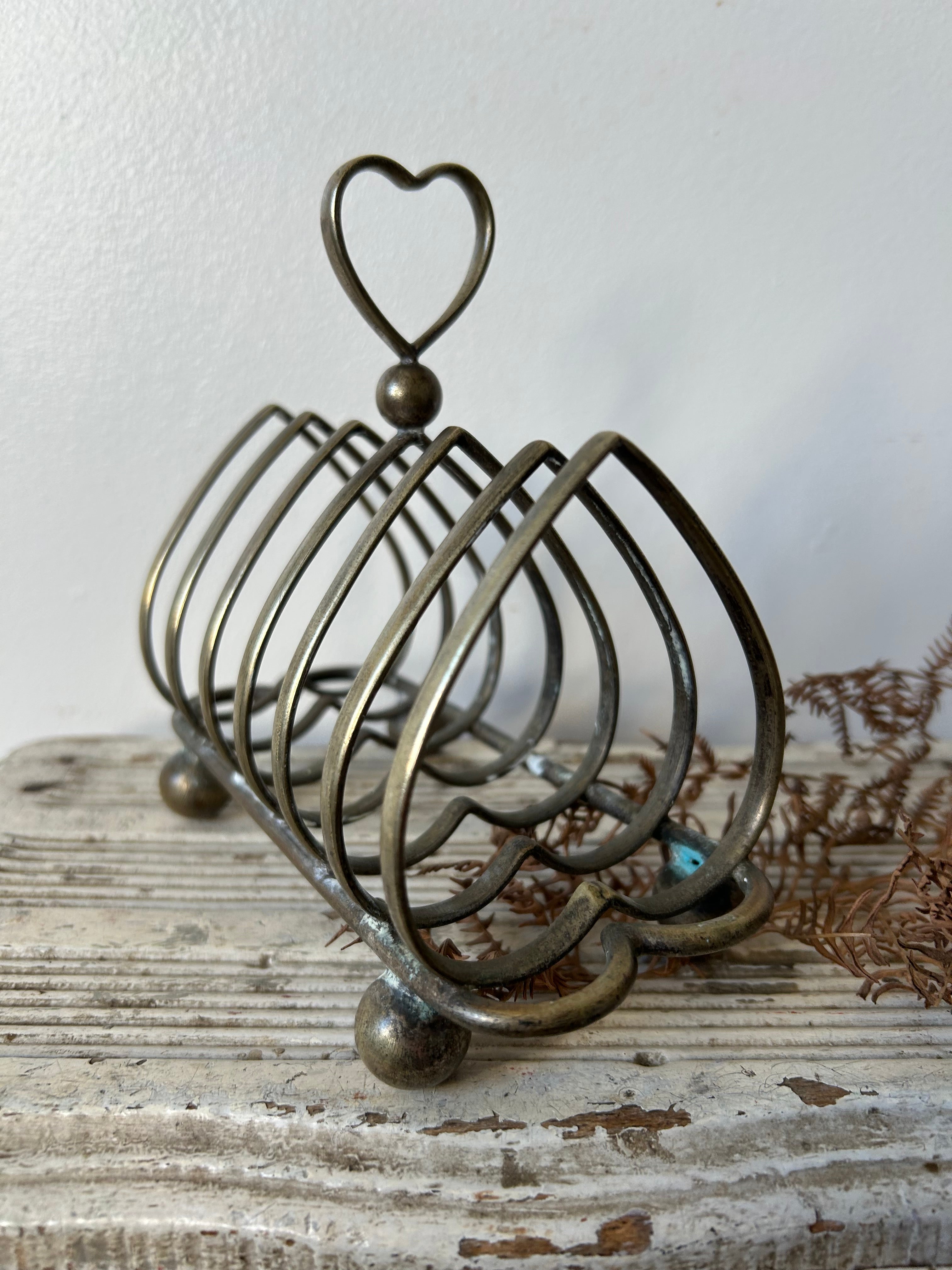 Cute Vintage Heart Toast Rack – Vintage At The Vicarage