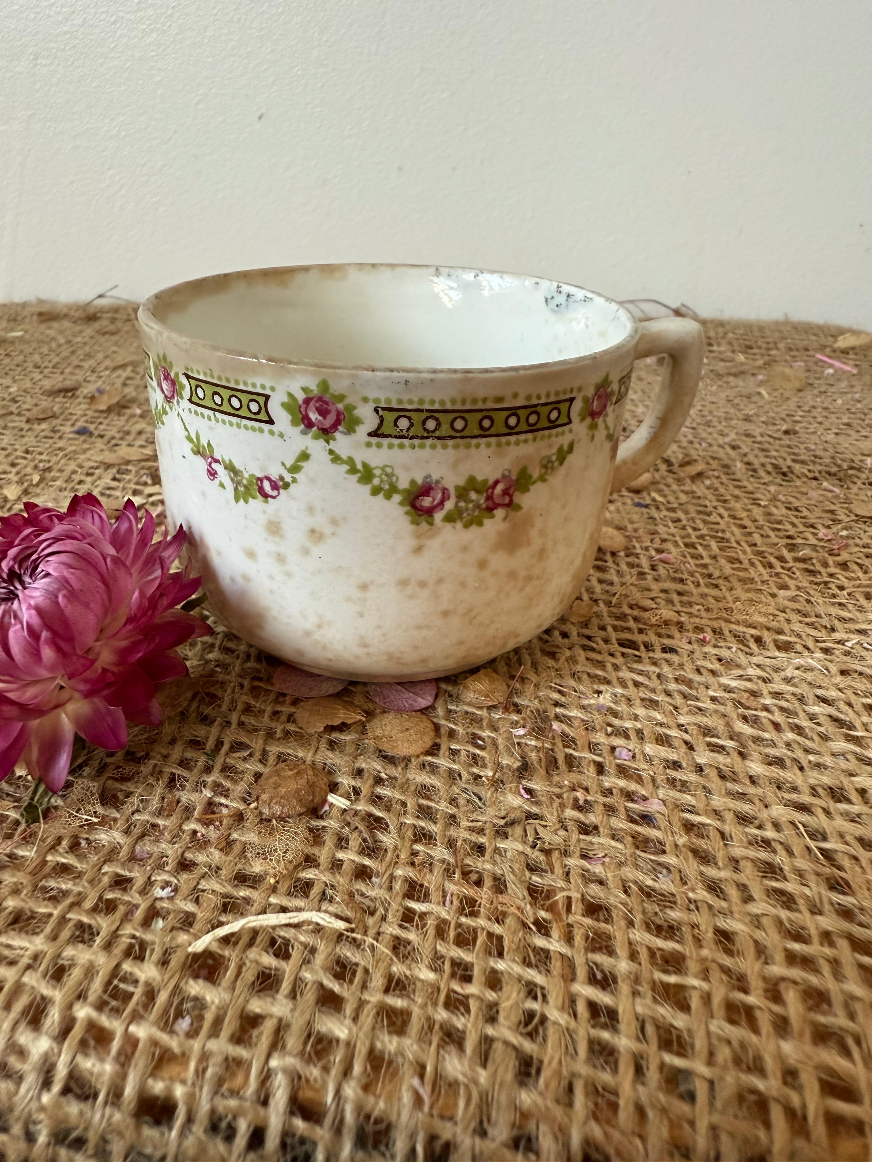 Cute French Cup – Vintage At The Vicarage